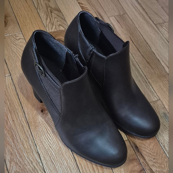 croft & barrow | Shoes | Croft Barrow Rich Chocolate Ankle Boots | Poshmark